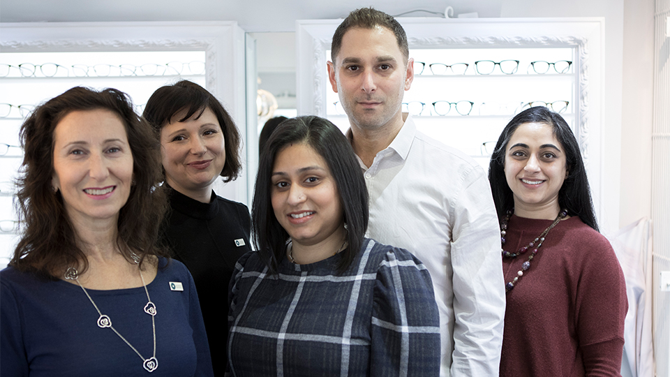 Advice for developing practice beyond GOS | Association of Optometrists