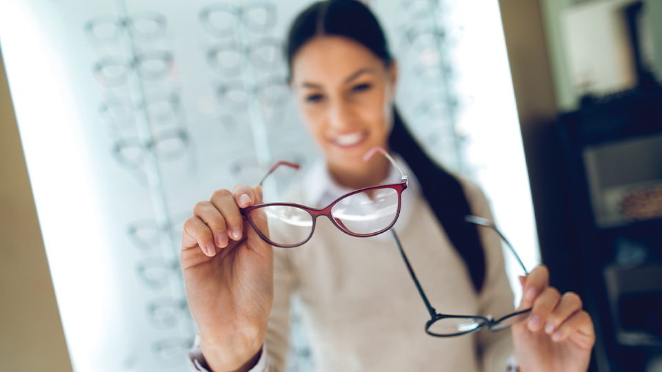 Managing frame choice for high prescriptions