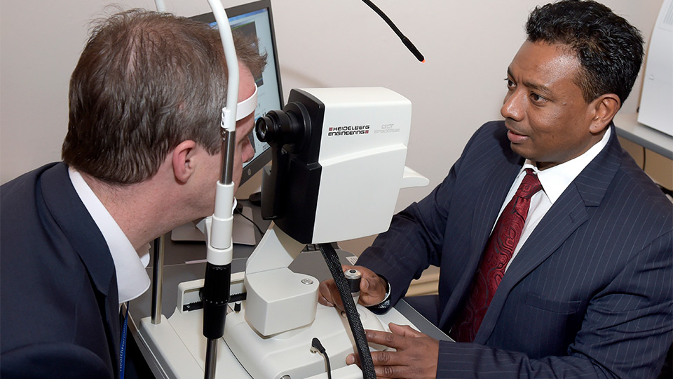 Eye clinic focuses on ophthalmology-standard care