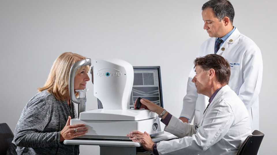 Using OCT to detect the first signs of neurological decline