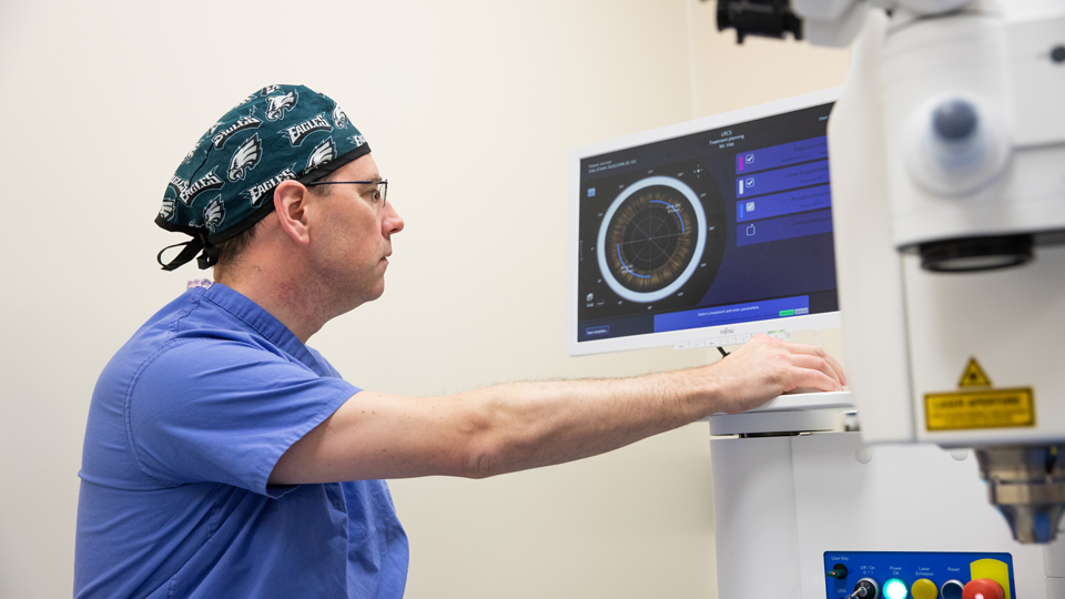 Hull University Hospital opens state-of-the-art eye surgery suite