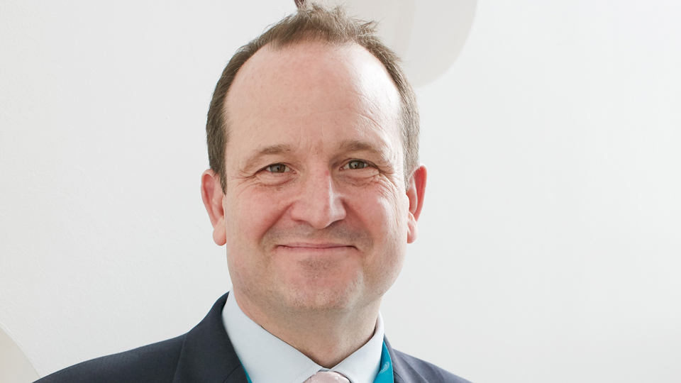 Moorfields Eye Hospital chief executive to take up UCL role