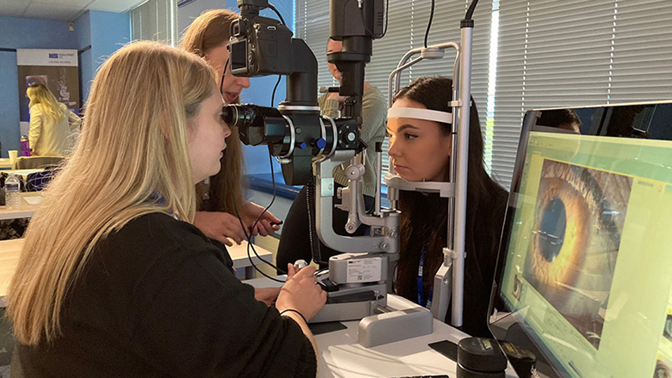 Haag-Streit Academy reveals slit lamp training course dates